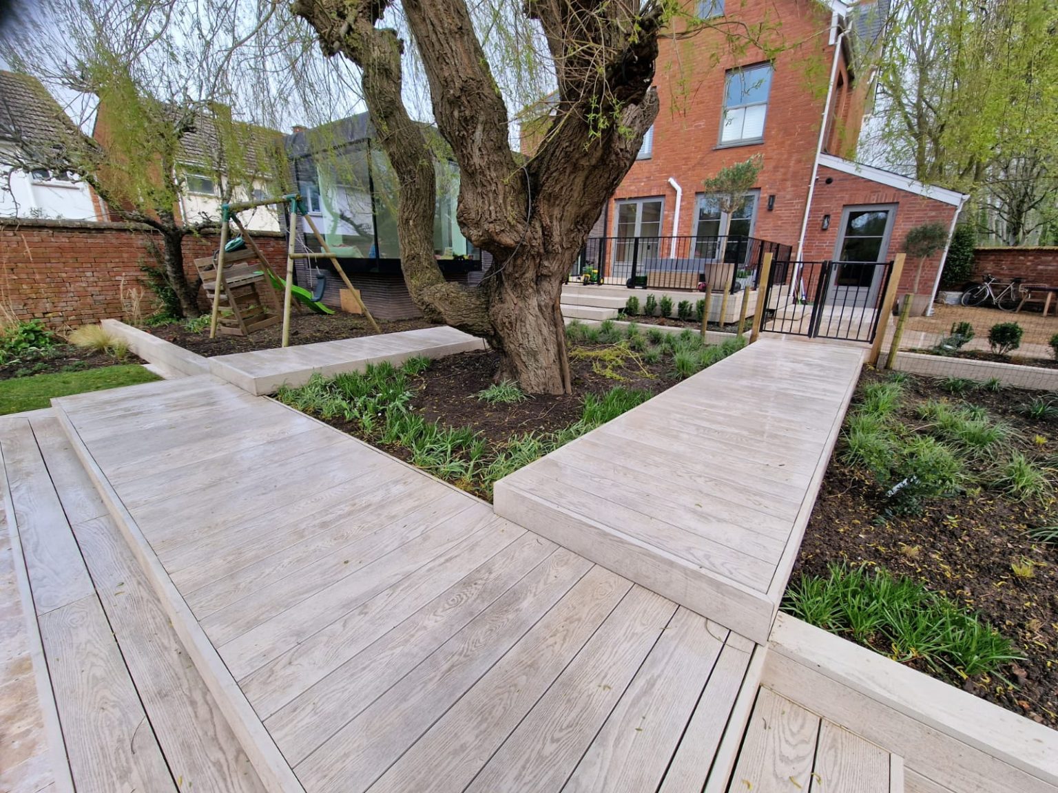 Urban Earth - Leading landscape gardening and design | East Devon ...